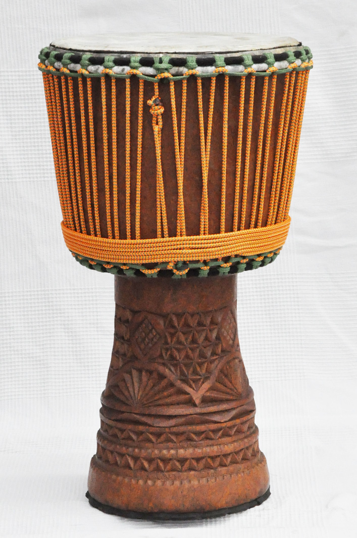 Djembé de Guinée en dugura (dimb) - Djembe haut de gamme