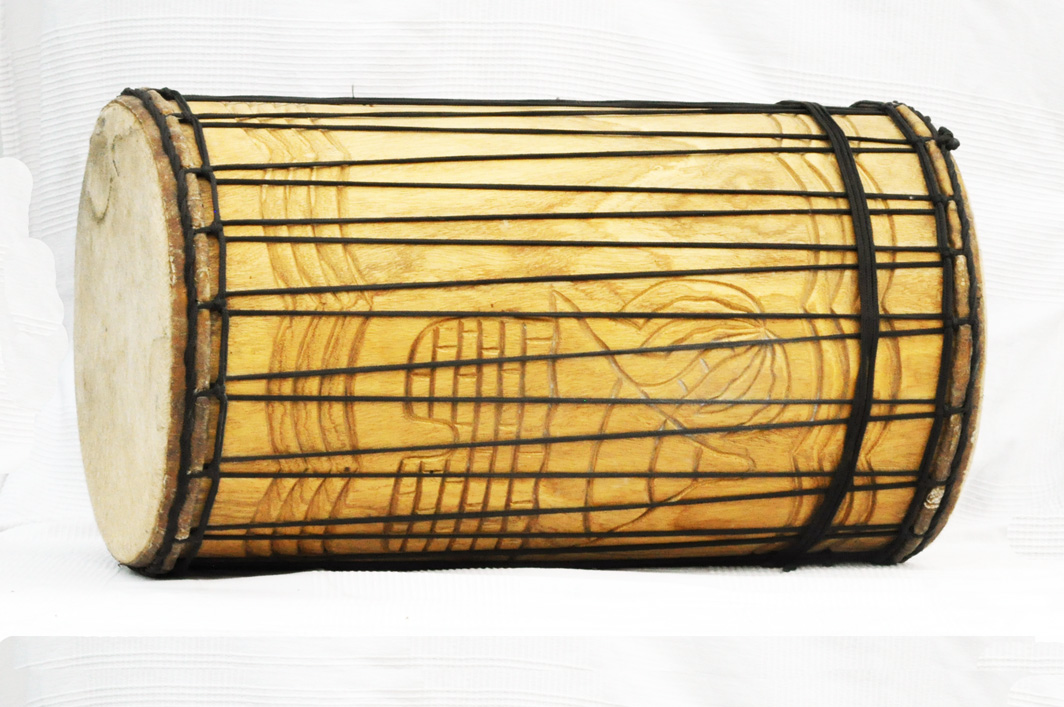 Dundun dundunba montage traditionnel en melina - Tambour doumdoum de Guinée