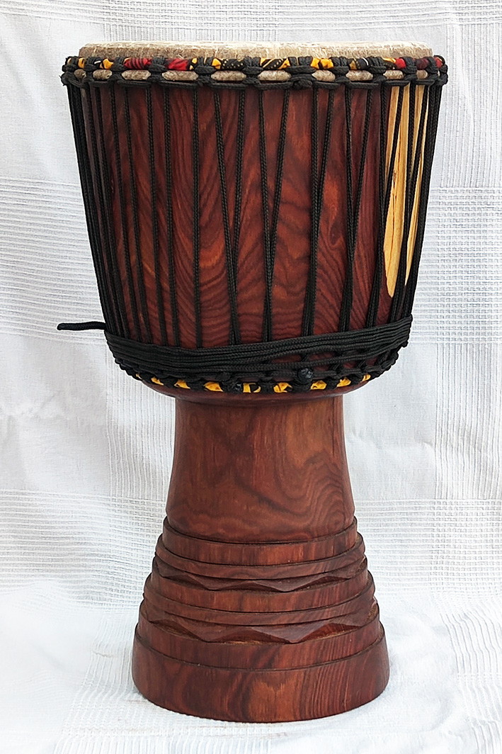 Vente de djembé malien - Grand djembé du Mali en guéni